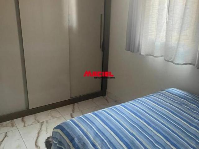 Excelent casa semi mobiliada com 2 dormitório