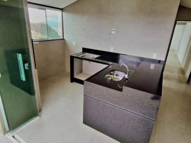 Excelente cobertura no Planalto com 3 quartos