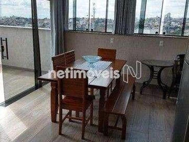 Excelente Cobertura com 3 Quartos, Suíte, Espaço Gourmet e Vista Definitiva!