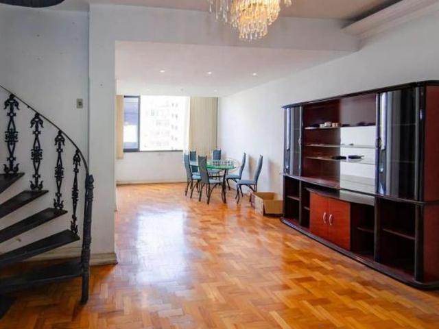 Excelente cobertura duplex à venda bairro Centro de Belo Horizonte!