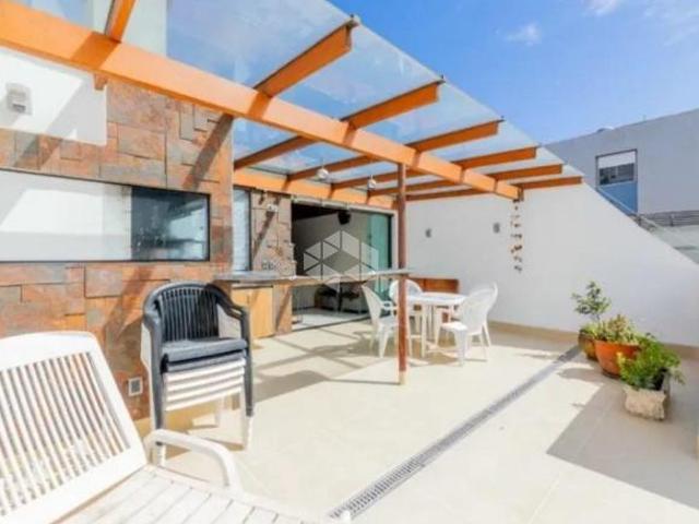 Excelente Cobertura de 129 m² privativos e 02 vagas no Bairro Petrópolis em Poa