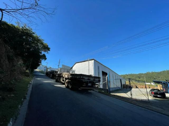 Excelente Campo Fabril Galpão Empresarial de 1.500m2 no Residencial Santa Helena