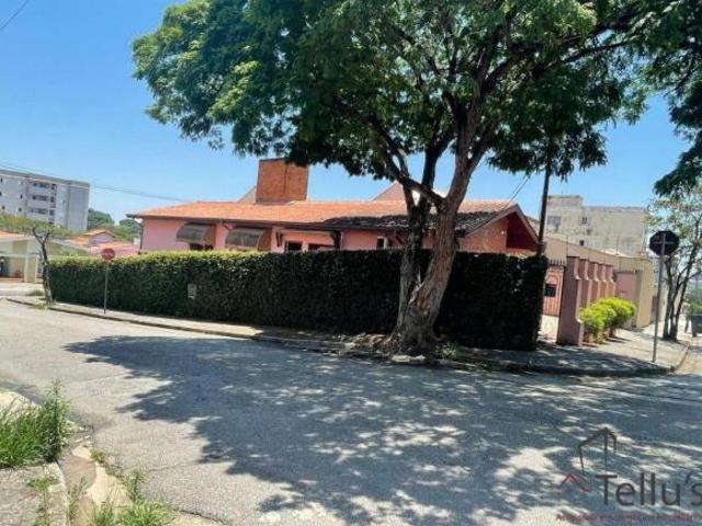 Excelente Casa 4 dormitórios e piscina à venda, 220 m² por R$ 810.000 Jardim Maria do Carmo So