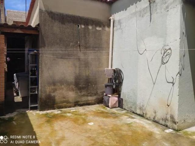 EXCELENTE CASA