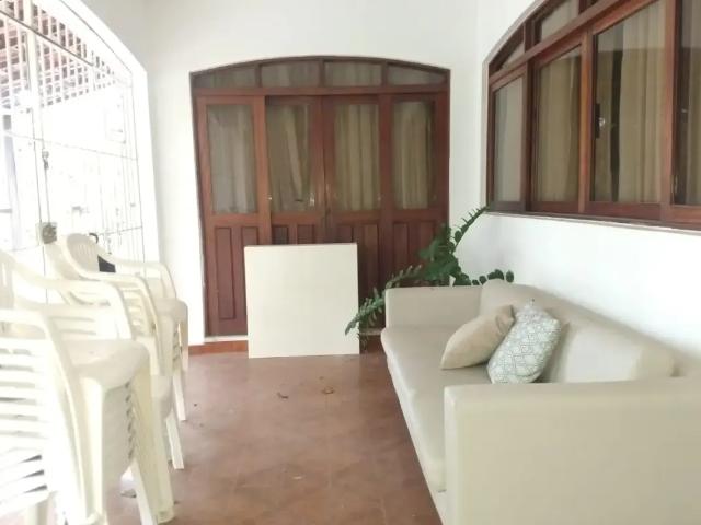 Excelente Casa 6 quartos Pertinho da praça do Hipódromo Fone 81 996344755