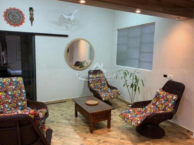 EXCELENTE CASA
