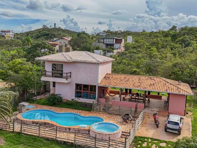 EXCELENTE CASA 02 QUARTOS NO CONDOMÍNIO SOLAR DA SERRA– JARDIM BOTÂNICO