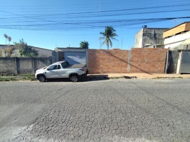 EXCELENTE CASA 3 QUARTOS NO ALTEROSA 1 SEÃ?AO