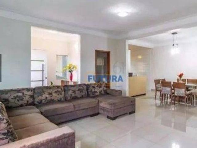 Excelente casa 3 quartos, na Arniqueir 189 M²a 189 m