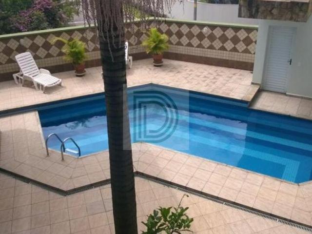 EXCELENTE CASA TÉRREA 3 SUÍTES, SENDO 1 MASTER COM HIDROMASSAGEM PARQUE DOS PRÍNCIPES