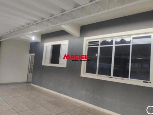 EXCELENTE CASA TERREA 250 M. PROXIMO AO SESI R$ 795.000,00