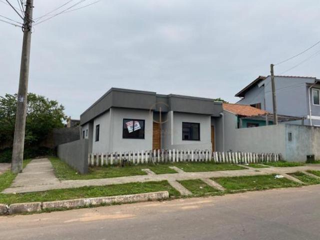 Excelente casa térrea com dois dormitórios