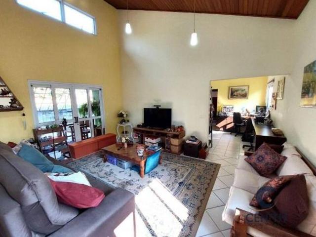 Excelente Casa Térrea com 3 dormitórios/Suíte e Hidro à venda, 163 m²