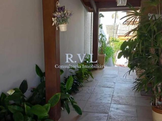 Excelente casa térrea à venda no Jardim Itaperi em Atibaia SP