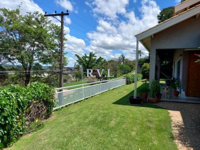 Excelente casa térrea em condomínio fechado em Atibaia SP