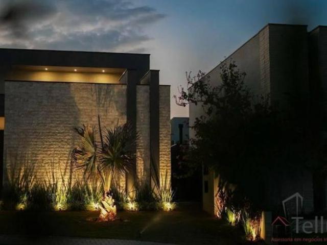Excelente casa térrea mobiliada 4 suítes à venda, 250 m² por R$ 3.290.000 Alphaville Nova Esplanad