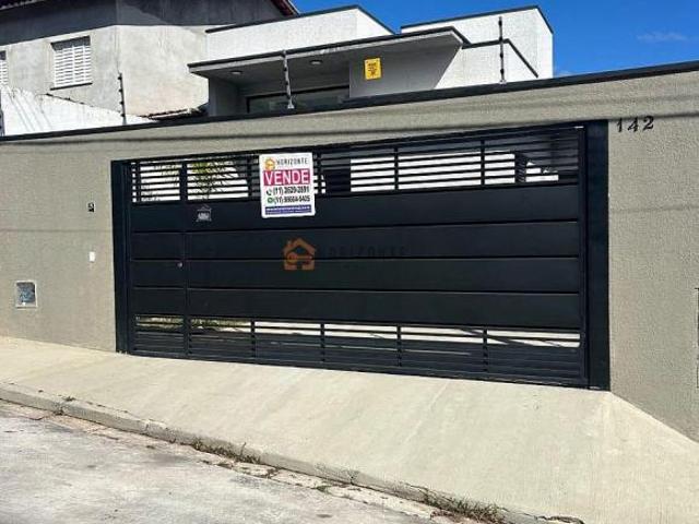 Excelente casa térrea nova à venda na Vila Rei