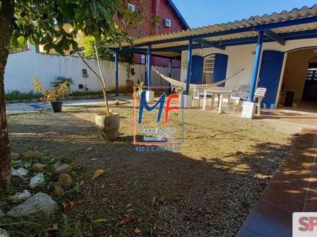 Excelente casa térrea no bairro do Perequê, Ilhabela/SP, com 220 m² a.u 3 dormitórios 1 suíte, s