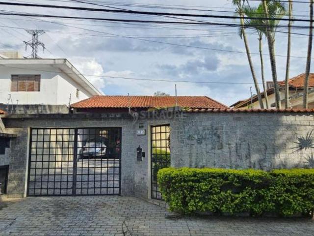 Excelente Casa Térrea no Bairro Vila Lavínia, em Mogi das Cruzes!