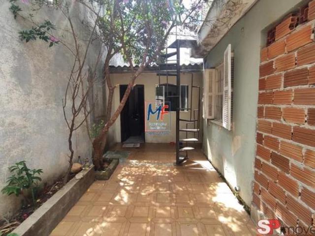Excelente casa térrea no Tatuapé, com 187m² a.u terreno com 215 m2, 3 dormitórios, sala, cozinha