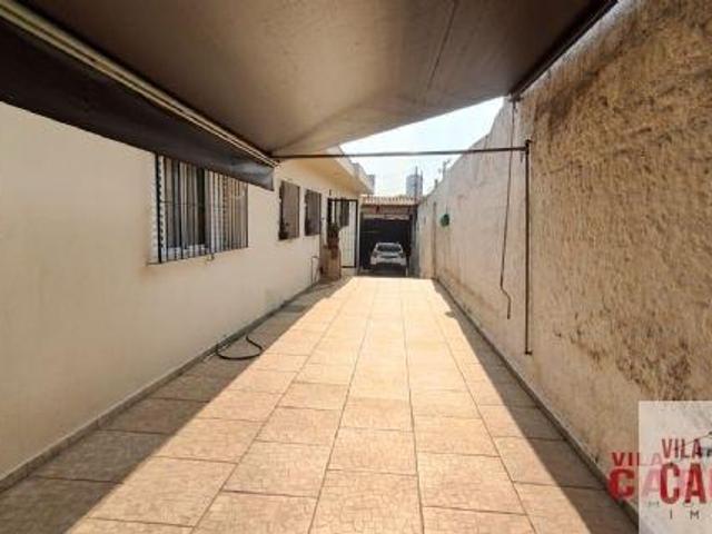 Excelente CASA TÉRREA na Vila Matilde, com ótimo Terreno 8,5 X 30 metros e 7 Vagas de Garagem