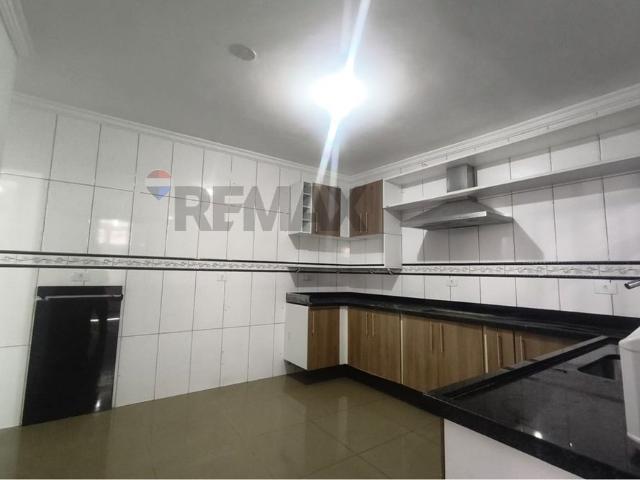 Excelente casa térrea pra locação no Vila Falchi/Mauá