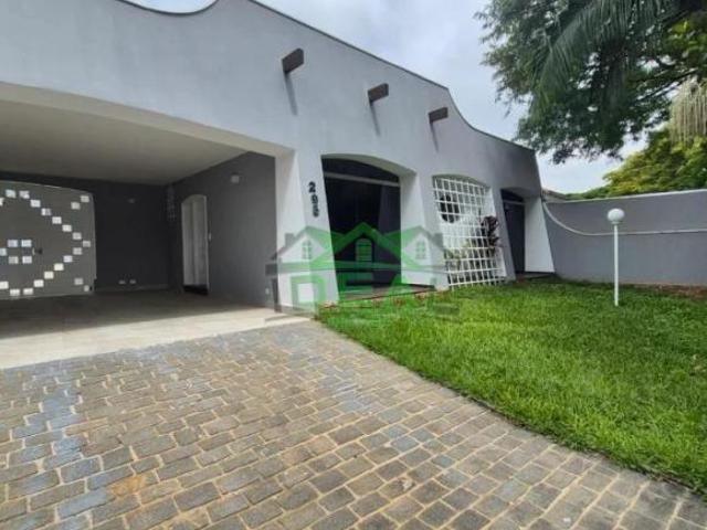 Excelente Casa Térrea, Totalmente Reformada, 3 Suítes,4 vagas