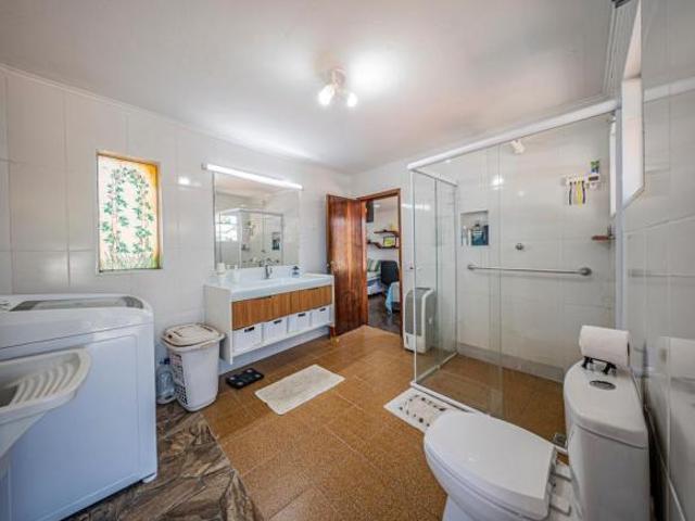 Confortável casa para venda em Vila Mariana com 6 quartos, sendo 4 suítes, 256m² remaxempire#PEMLN