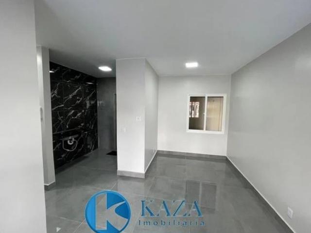 EXCELENTE CASA TODA NO PORCELANATO NO REQUISITADO RESIDENCIAL RIVIERA PARAÍSO PREMIUM I EM LUZIÂNIA