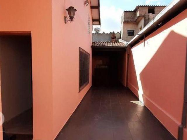 Excelente casa totalmente térrea