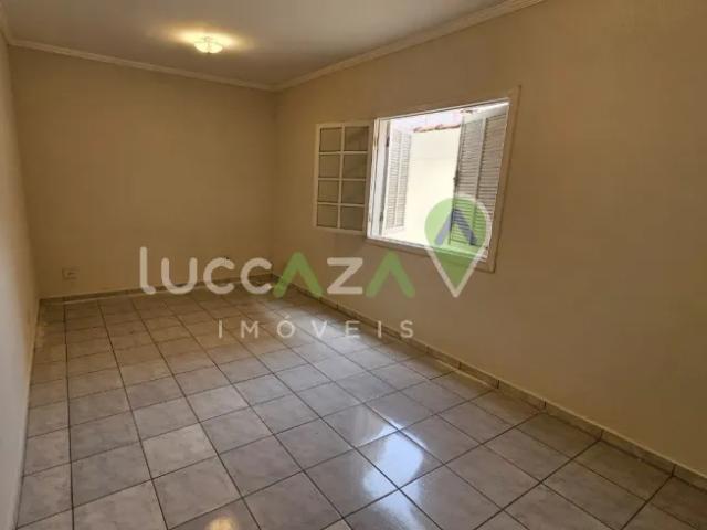 Excelente Casa à Venda em Jacareí SP, Loteamento Villa Branca: 5 Quartos, 2 Suítes, 3 Salas, 4 Banhe