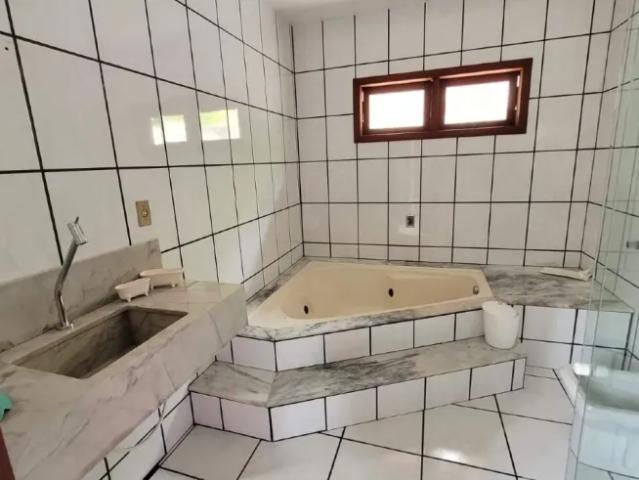 Excelente Casa á Venda no Bairro 1º de Maio