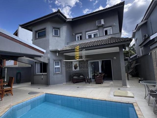Excelente casa venda Residencial 6 com 5 suítes e piscina