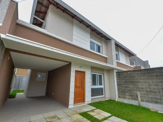 EXCELENTE CASA XAXIM 3 QUARTOS LAVABO 2 VAGAS ACABAMENTO IMPECÁVEL
