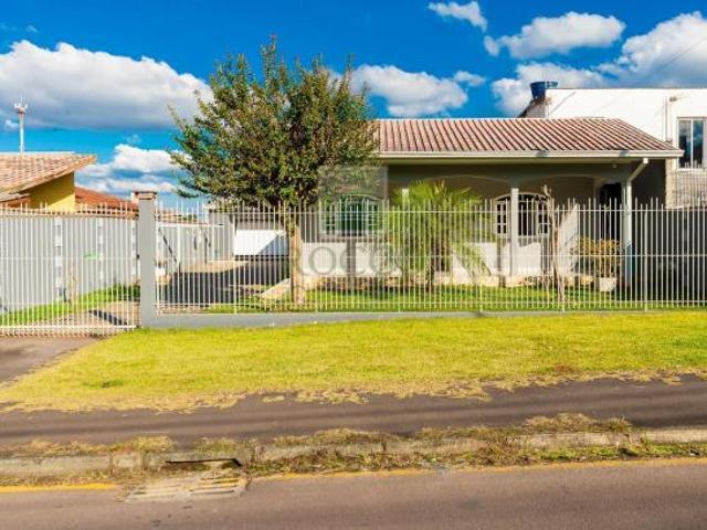 EXCELENTE CASA À VENDA NA AVENIDA AUGUSTO STABEN – CENTRO DE CAMPINA GRANDE DO SU