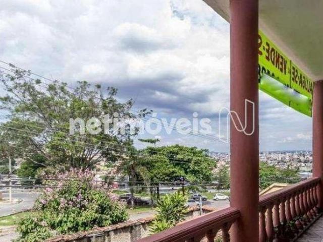 Excelente casa à venda no Nova Cachoeirinha