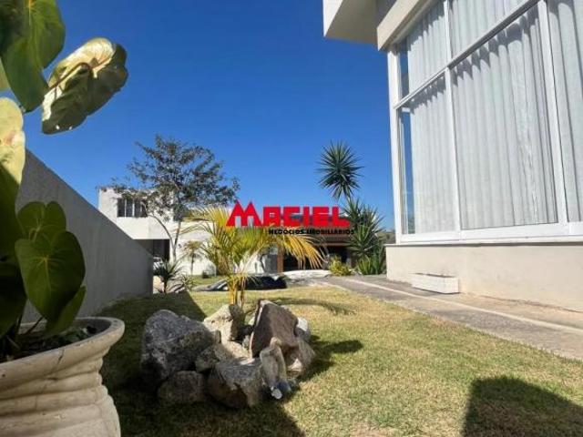 Excelente Casa à Venda no Alphaville II ? Oportunidade! Valor de mercado: R$ 3.500.000,00 ? Valor p