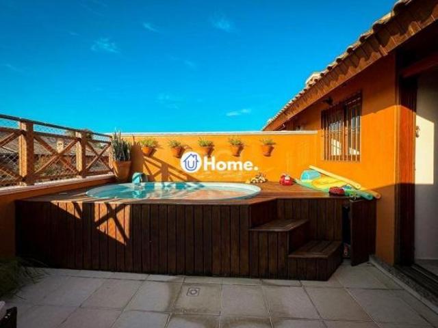 Excelente casa a venda no bairro Tristeza, para o lado do Rio!