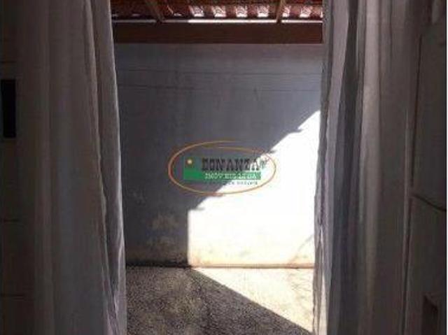 Excelente casa à venda no bairro Vale das Acácias, Ribeirão das Neves!