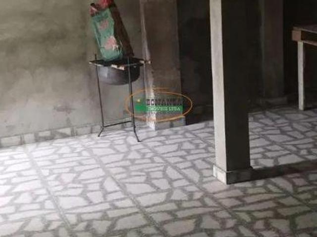 Excelente casa à venda no bairro Vila das Flores, Betim!