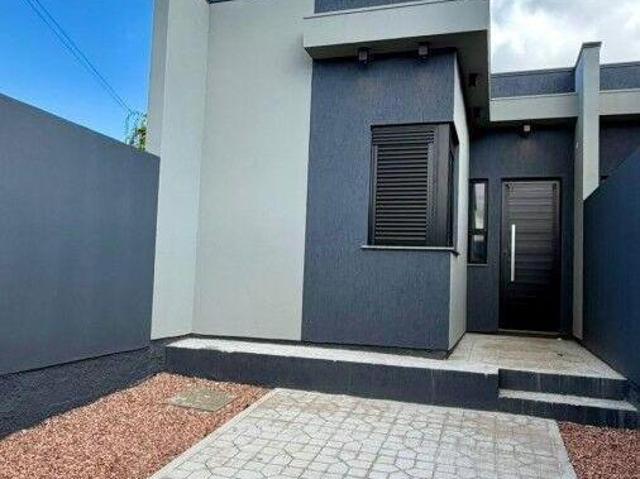Excelente casa à venda no bairro Camboim Sapucaia do Sul/RS