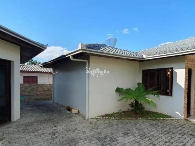 Excelente casa à venda no bairro Jardim Iracema