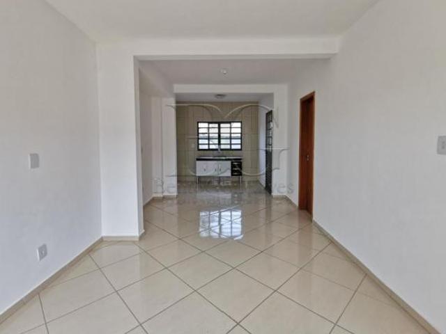 Excelente casa á venda no bairro Jardim São Bento em Poços de Caldas MG