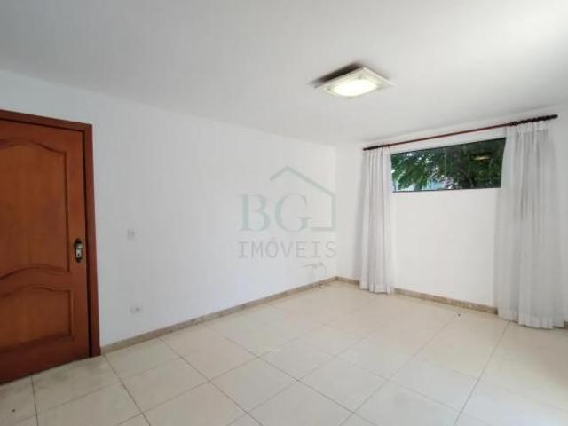 74663 Excelente casa á venda no bairro Jardim Quisisana em Poços de Caldas MG