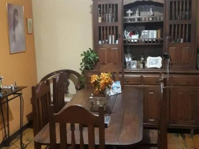 Excelente Casa a venda no Bairro Milanez em Contagem