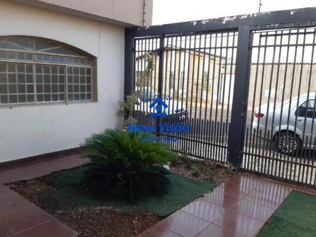 Excelente casa à venda no bairro Olinda