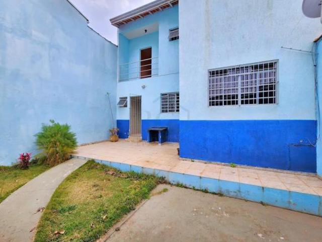 Excelente casa á venda no bairro Parque das Nações em Poços de Caldas MG
