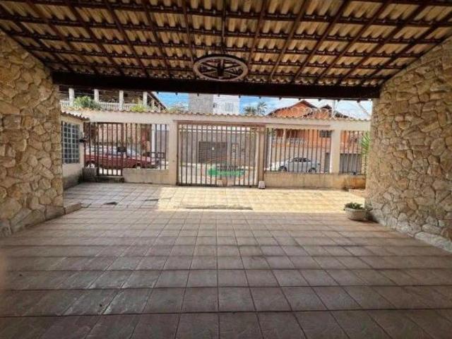 Excelente casa à venda no bairro Santa Branca, Belo Horizonte!