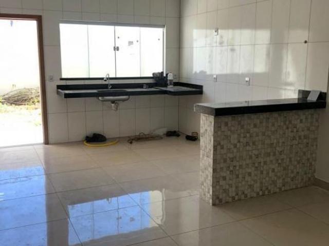 Excelente casa à venda no Bairro Santa Rosa em Uberlândia