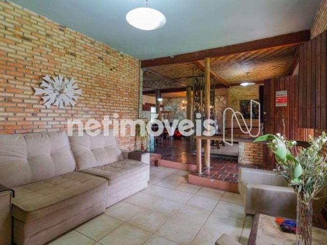 Excelente Casa à Venda no Bandeirantes Belo Horizonte